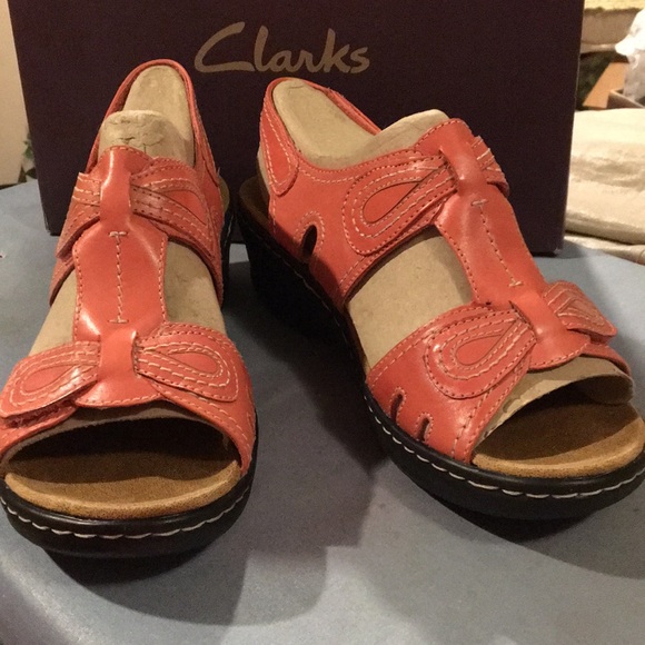 Clarks | Shoes | Clarks | Poshmark